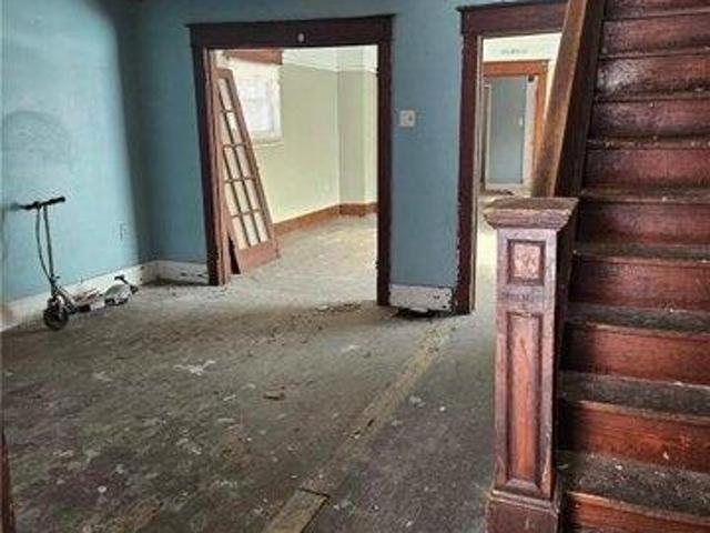 house with 3 bedroom, New Kensington PA DS103603206