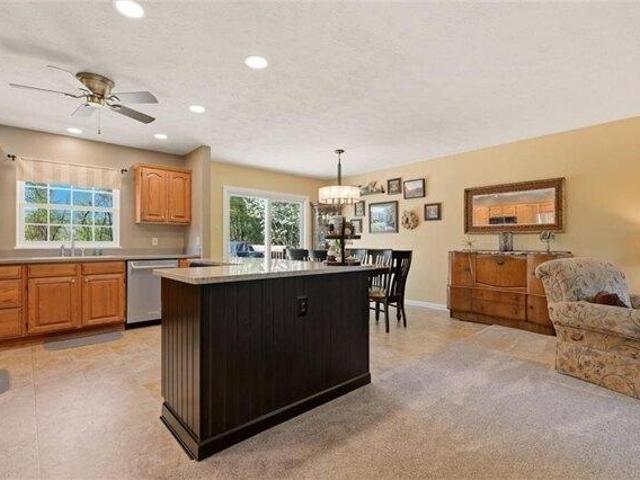 house with 3 bedroom, New Kensington PA ES103600652