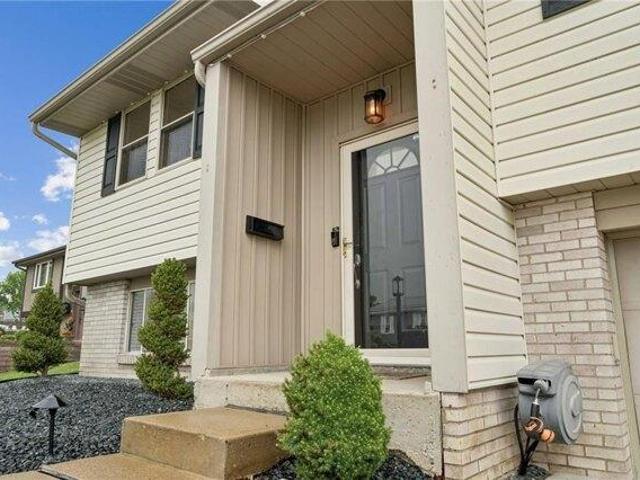 house with 3 bedroom, New Kensington PA ES103621306