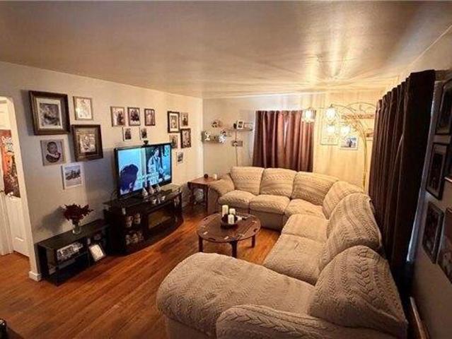 house with 3 bedroom, New Kensington PA ES104898091