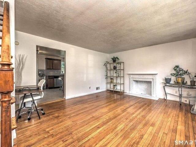 house with 3 bedroom, New Haven CT DS104232414