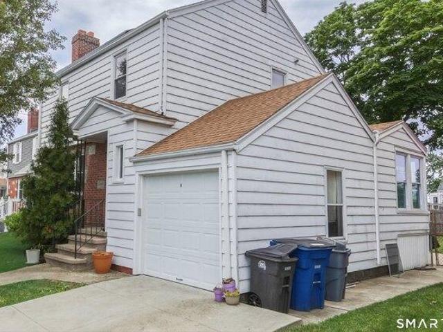 house with 3 bedroom, New Haven CT ES104189393