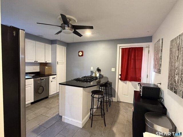 house with 3 bedroom, New Haven CT ES105516379
