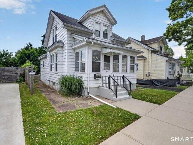 house with 3 bedroom, New Haven CT ES105127287