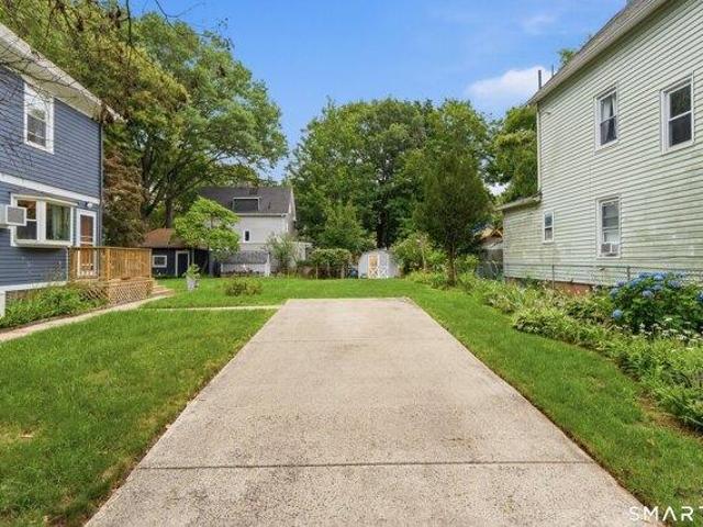 house with 3 bedroom, New Haven CT ES105230478