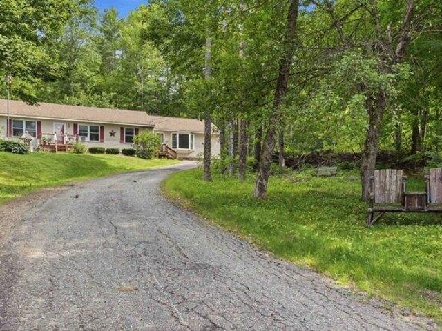 house with 3 bedroom, New Hampton NH ES104482226