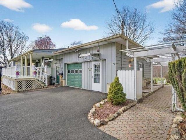 house with 3 bedroom, New Hampton NY DLS102563528