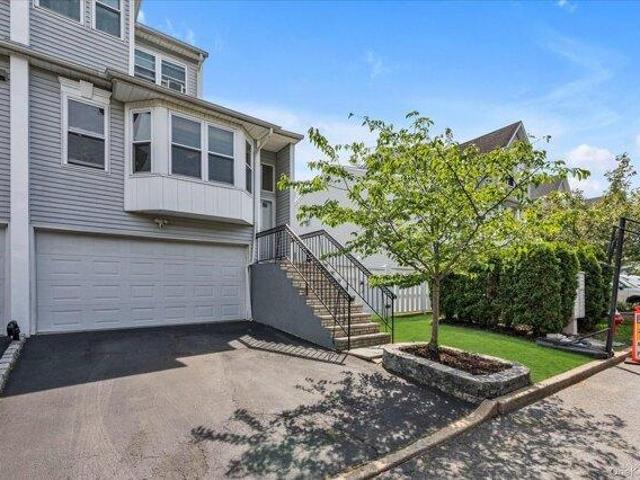 house with 3 bedroom, New Hyde Park NY DS102564314