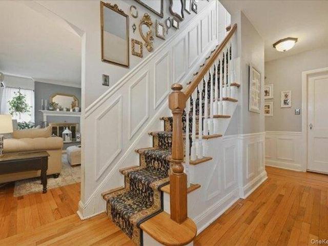 house with 3 bedroom, New Hyde Park NY ES104907086