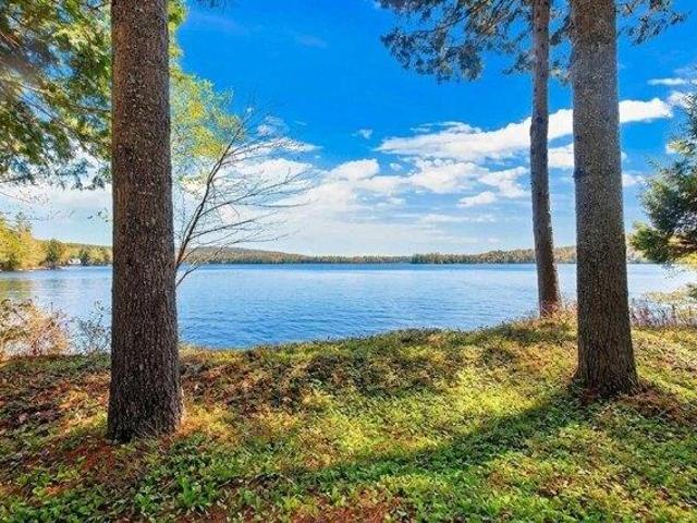 house with 3 bedroom, New London NH ES105141632