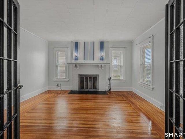 house with 3 bedroom, New London CT DS104234234