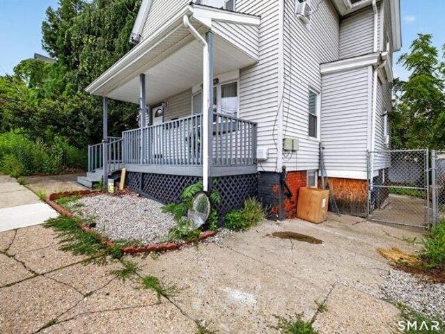 house with 3 bedroom, New London CT ES104236934