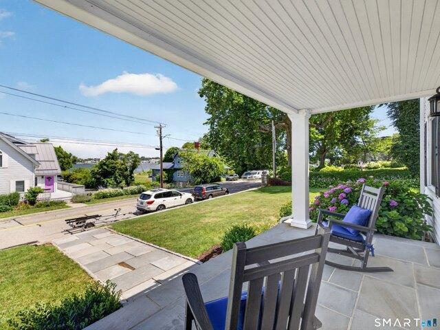 house with 3 bedroom, New London CT ES104920699