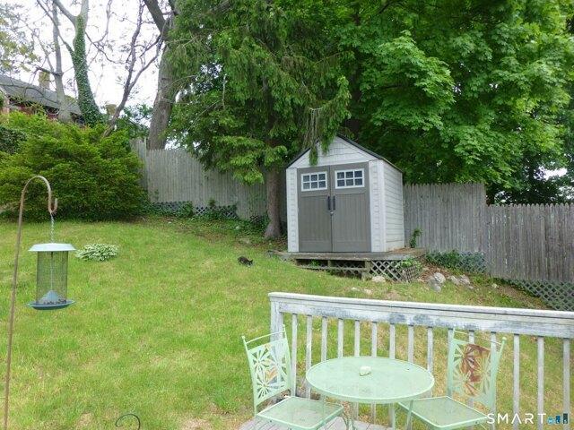 house with 3 bedroom, New London CT ES103434602