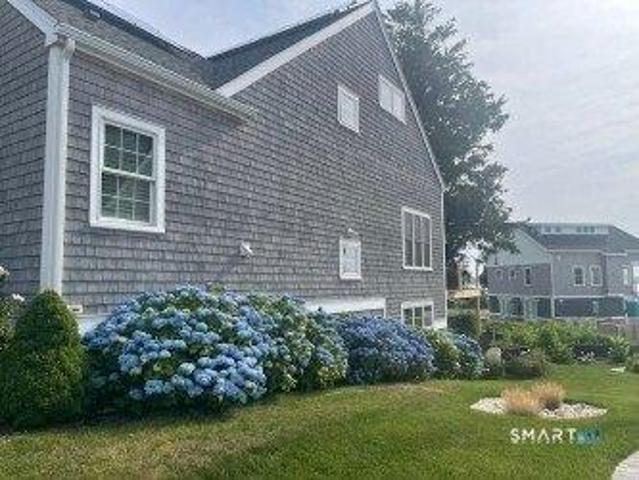 house with 3 bedroom, New London CT ES103432379