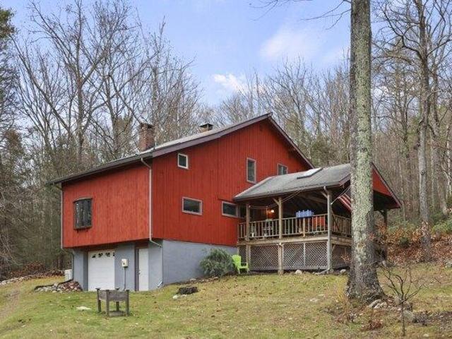 house with 3 bedroom, New Marlborough MA ES104605940