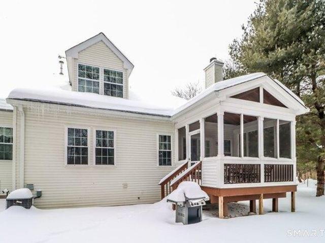 house with 3 bedroom, New Milford CT DLS102215988