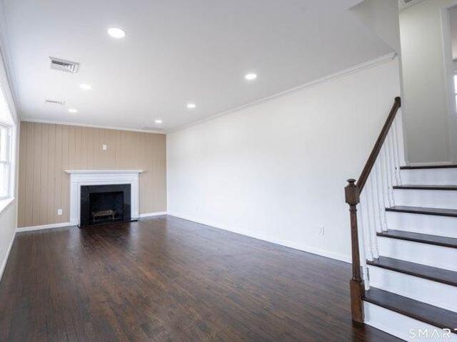 house with 3 bedroom, New Milford CT DLS102315411