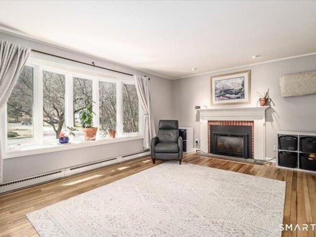 house with 3 bedroom, New Milford CT DLS102345446