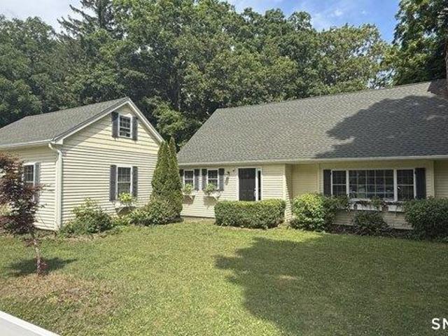 house with 3 bedroom, New Milford CT DS104188592