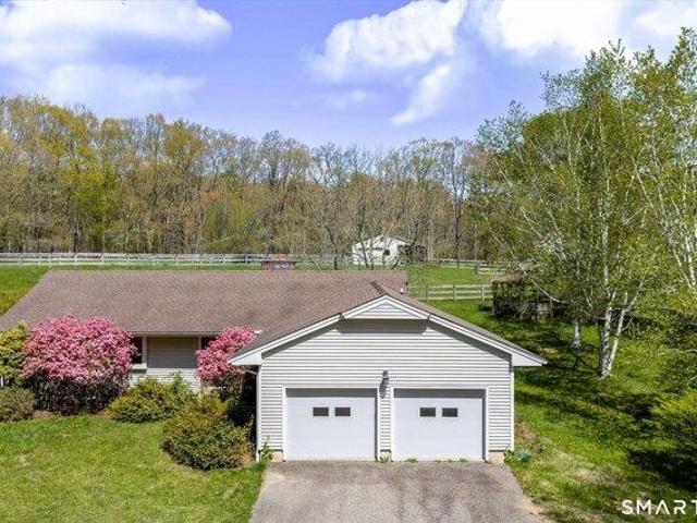house with 3 bedroom, New Milford CT ES102825910