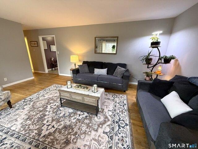 house with 3 bedroom, New Milford CT ES103101245