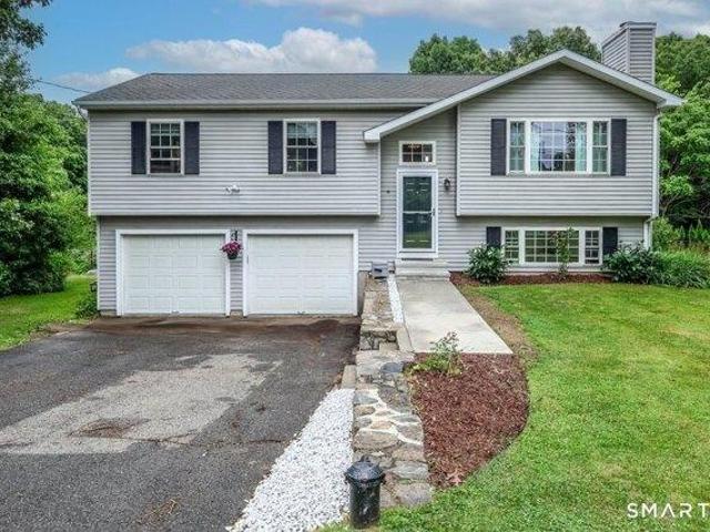 house with 3 bedroom, New Milford CT ES104481429