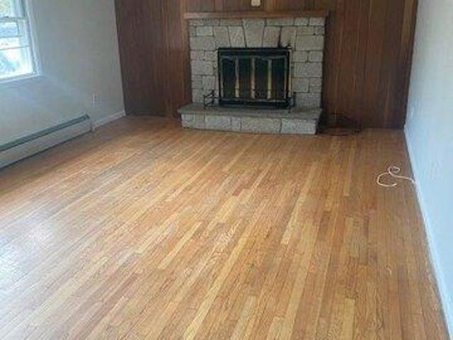house with 3 bedroom, New Milford CT ES104542454
