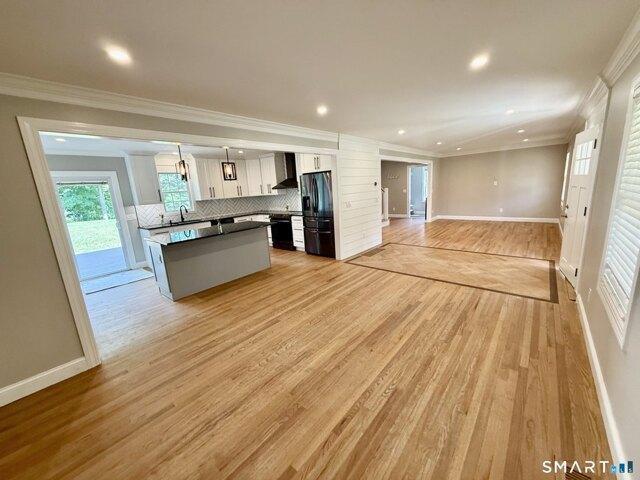 house with 3 bedroom, New Milford CT ES104514272