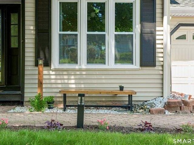 house with 3 bedroom, New Milford CT ES105160210