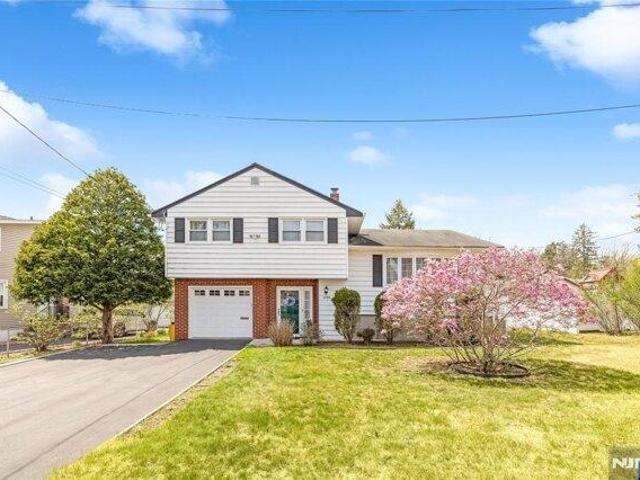 house with 3 bedroom, New Milford NJ DS101781134