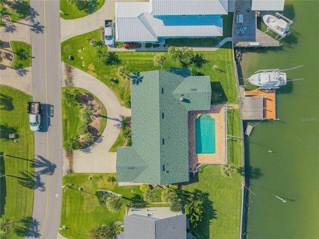 house with 3 bedroom, New Smyrna Beach FL ES104898548