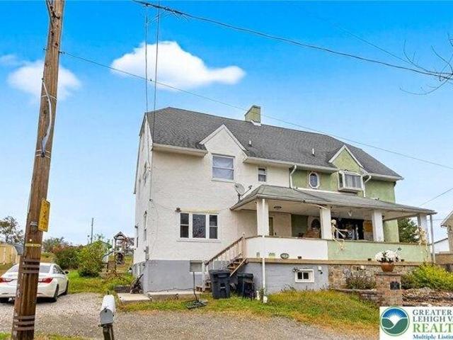 house with 3 bedroom, New Philadelphia PA ES103627664