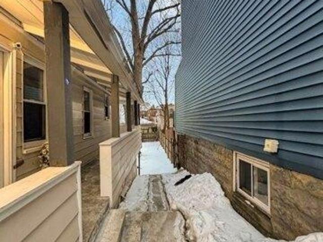 house with 3 bedroom, Newark NJ DLS102585545