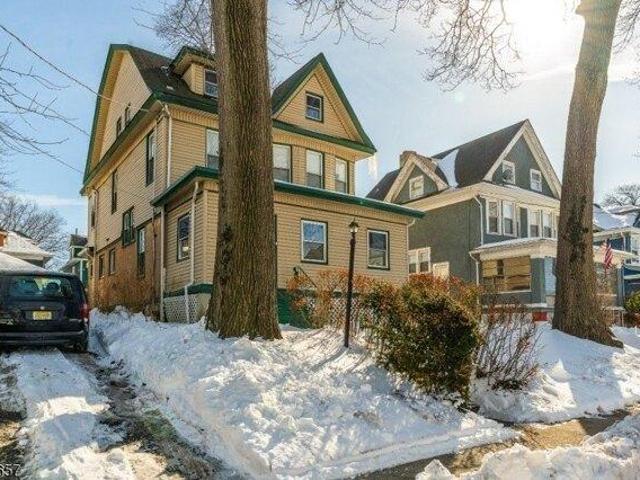 house with 3 bedroom, Newark NJ DS102026303