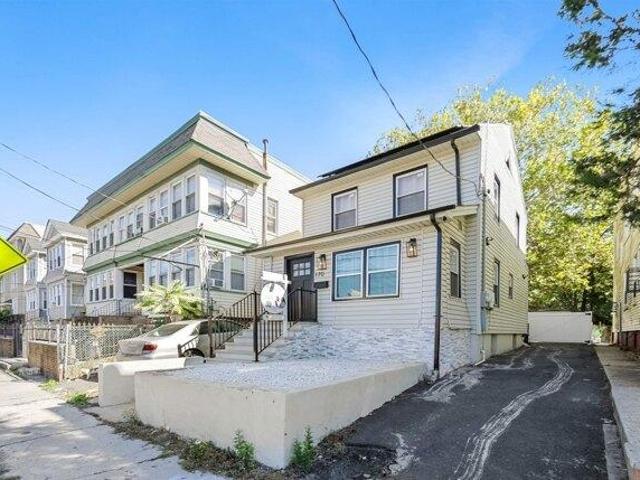 house with 3 bedroom, Newark NJ DS102259027