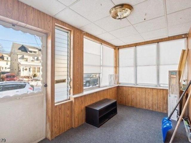 house with 3 bedroom, Newark NJ DS104236532
