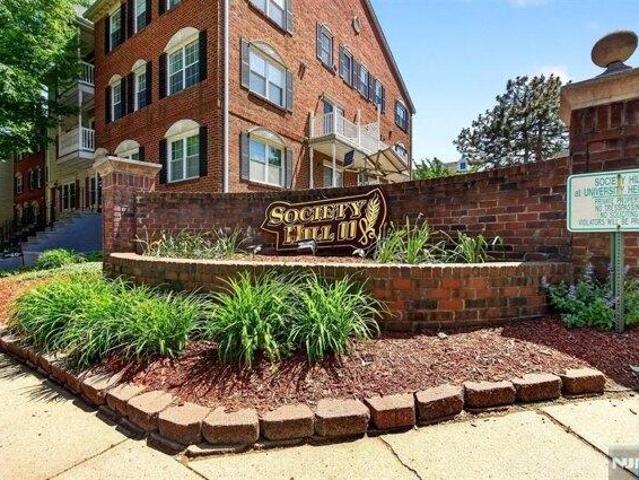 house with 3 bedroom, Newark NJ ES103664494