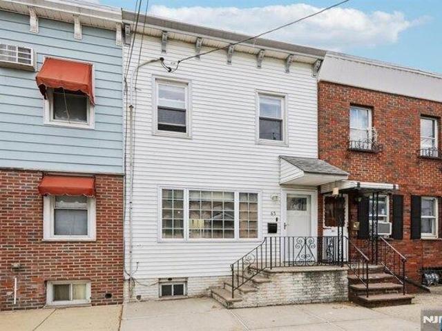 house with 3 bedroom, Newark NJ ES103189413