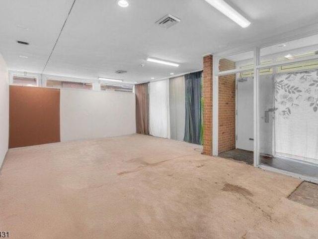 house with 3 bedroom, Newark NJ ES104510637