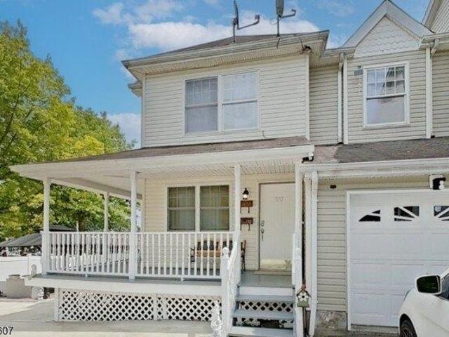 house with 3 bedroom, Newark NJ ES105124956