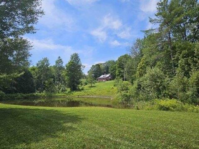 house with 3 bedroom, Newbury VT DS104077692