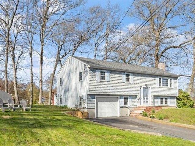 house with 3 bedroom, Newburyport MA DLS102216413