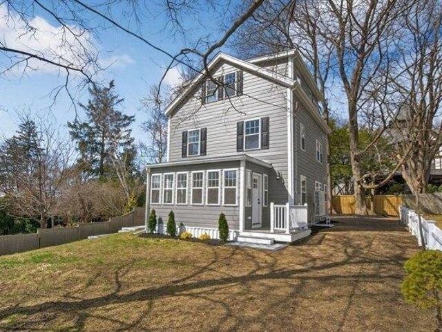 house with 3 bedroom, Newburyport MA DS102860879