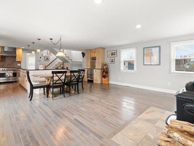 house with 3 bedroom, Newburyport MA DS103128523
