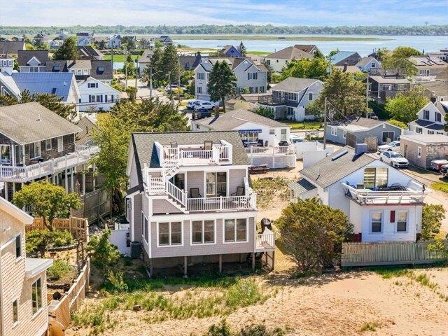 house with 3 bedroom, Newburyport MA DS104187709