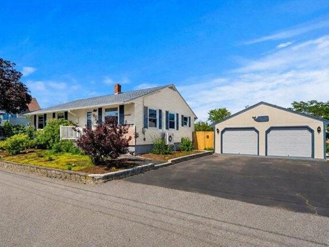 house with 3 bedroom, Newburyport MA DS104445791