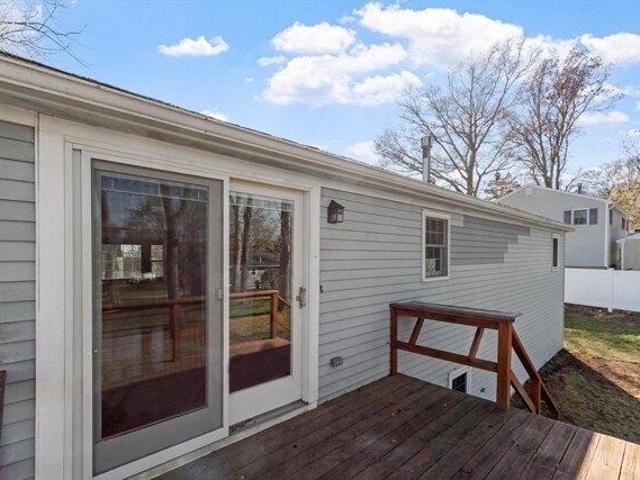 house with 3 bedroom, Newburyport MA ES103017043