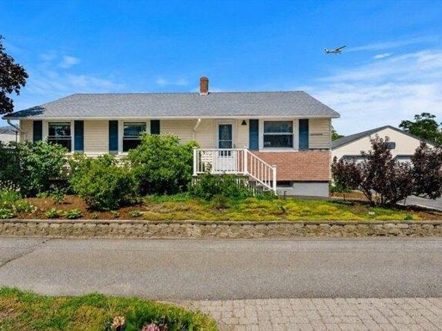 house with 3 bedroom, Newburyport MA ES104297133