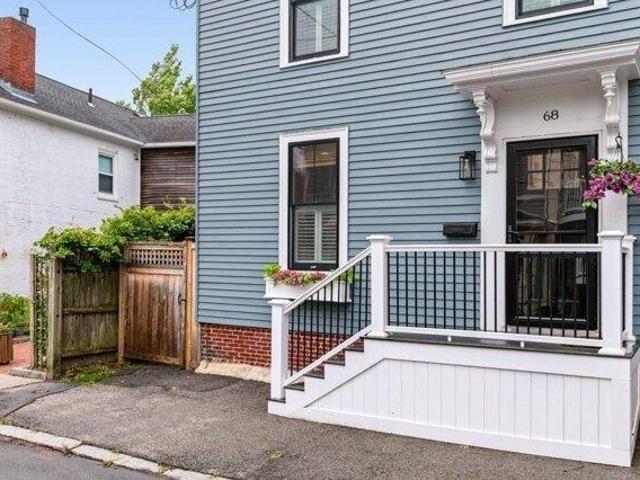 house with 3 bedroom, Newburyport MA ES105232706